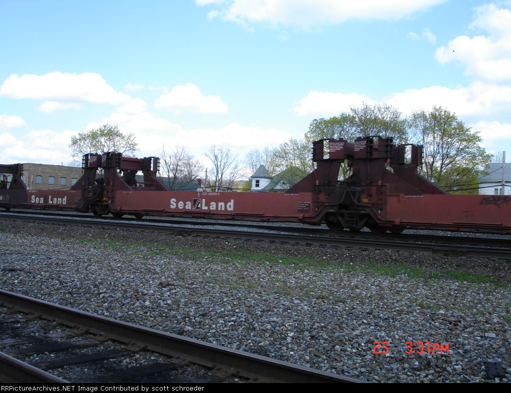CSX 620259C Double Stackcar EB